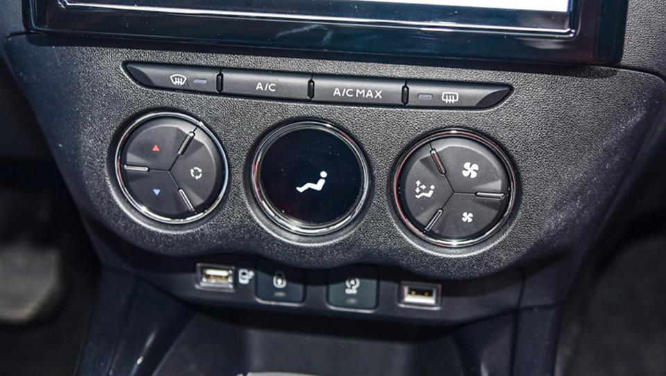 بررسی سایپا سیلک (Saipa Sialk): قیمت، مشخصات فنی و عکس | bama.ir