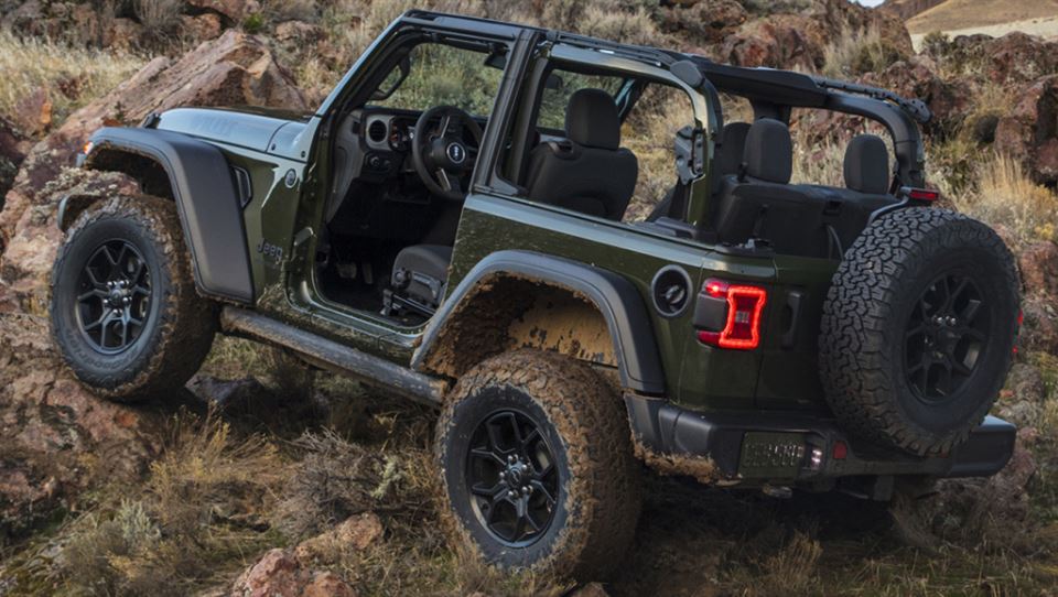 معرفی جیپ رانگلر 2024 | bama.ir