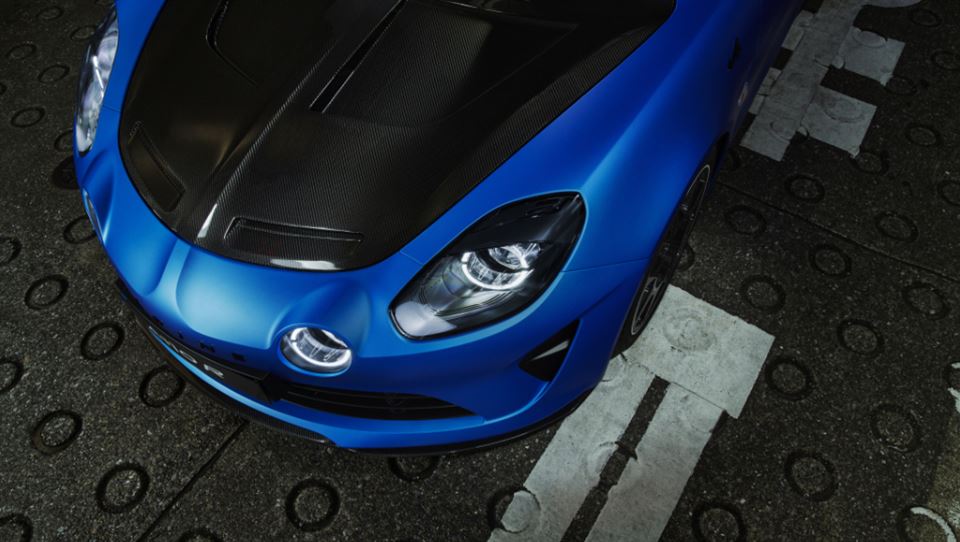 معرفی آلپاین A110 R | bama.ir