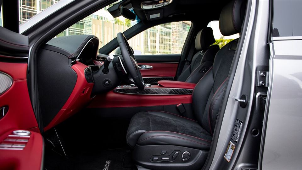 جنسیس GV70 شاسی‌بلند برتر 2022 | bama.ir