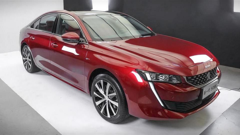 رونمایی از دانگ‌فنگ پژو 508L | bama.ir