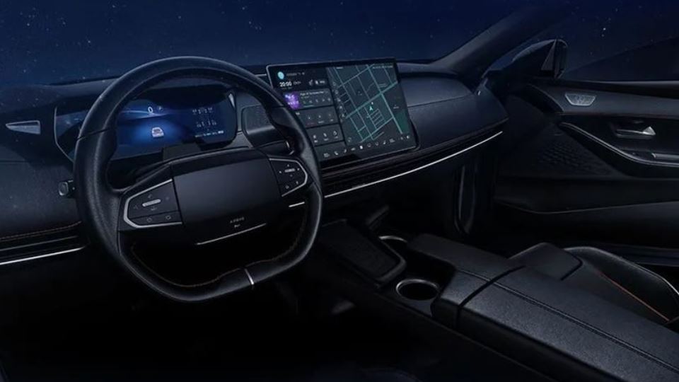 معرفی چانگان C385 | bama