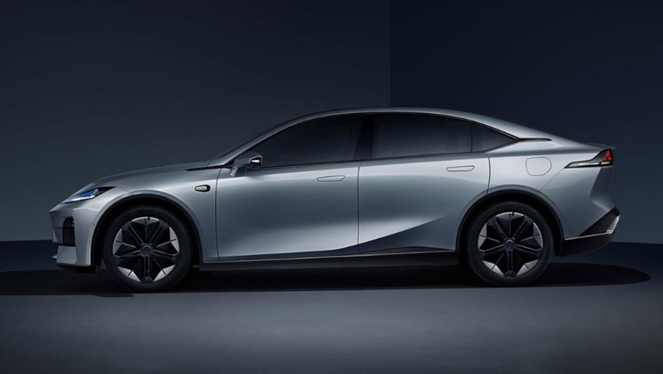 معرفی چانگان C385 | bama