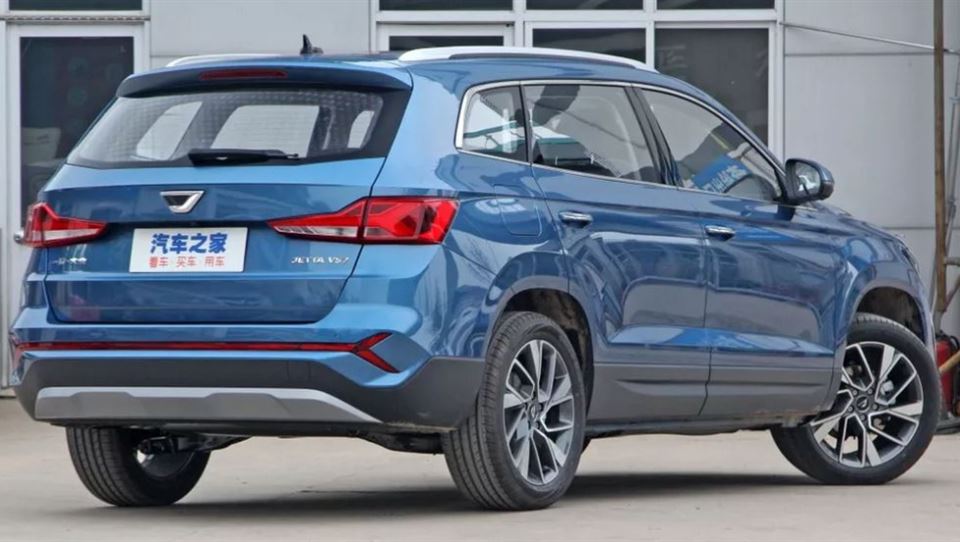 بررسی جتا وی اس 7 ماموت خودرو (Jetta VS7) | bama.ir