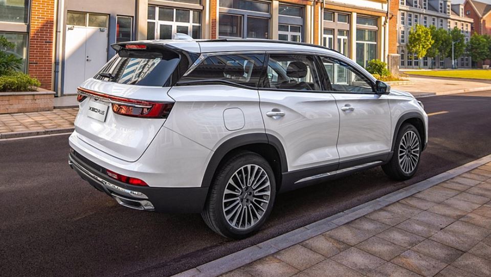 معرفی جتور X90 پلاس | bama.ir